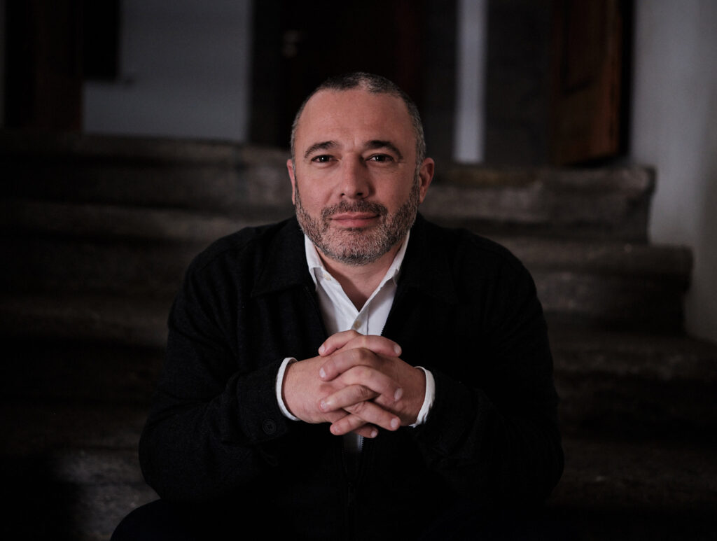 Obra de Capa - Descendências Magazine